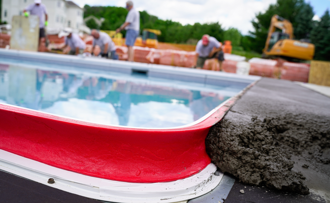 Forming and Pouring Cantilevered Concrete Pool Coping with Z Poolforms